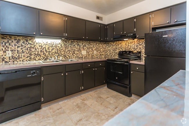 Pheasant Run Apartments - Apartments in Akron, OH | Apartments.com