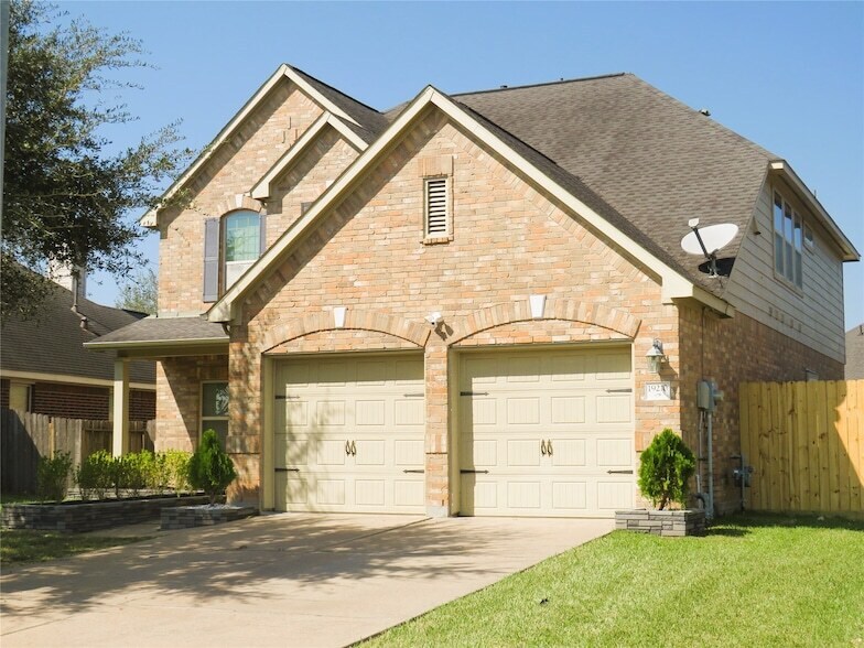19210 Garrett Knolls Ln, Richmond, TX 77407 | Apartments.com