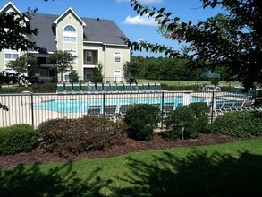 Spring Lake Rentals - Byram, MS | Apartments.com