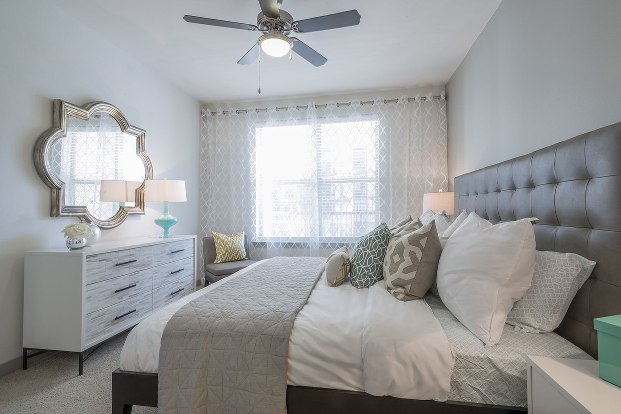 Monaco - 3003 Carlisle St Dallas, TX 75204 | Apartments.com