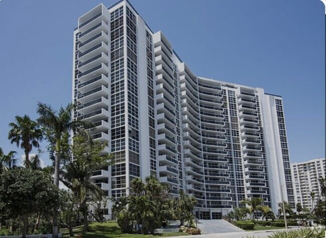 Dolphin Isles Apartments for Rent with a Garage - Fort Lauderdale, FL ...