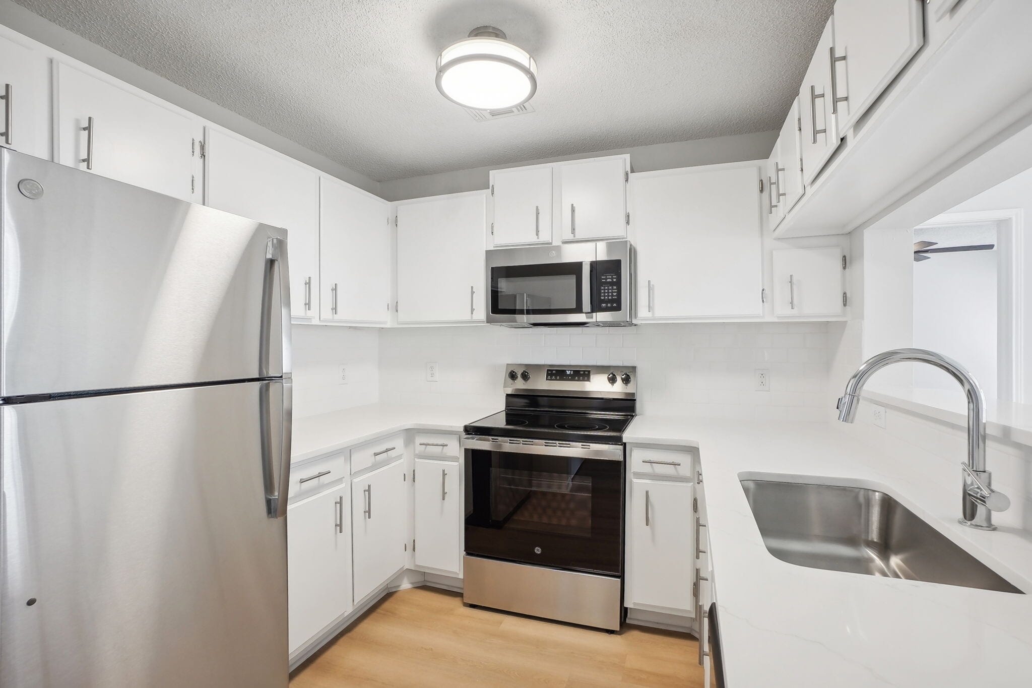 Cambridge Park Apartments - 200 Crowne Club Dr Winston-Salem, NC 27104 ...