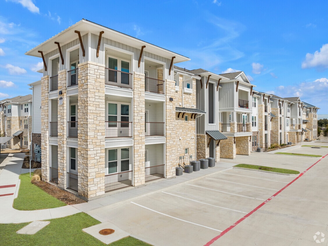 Corban Discovery - Apartments in Rockwall, TX | Apartments.com