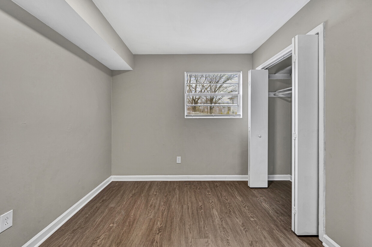 Flats at Glade Creek - 220 8th St Vinton, VA 24179 | Apartments.com