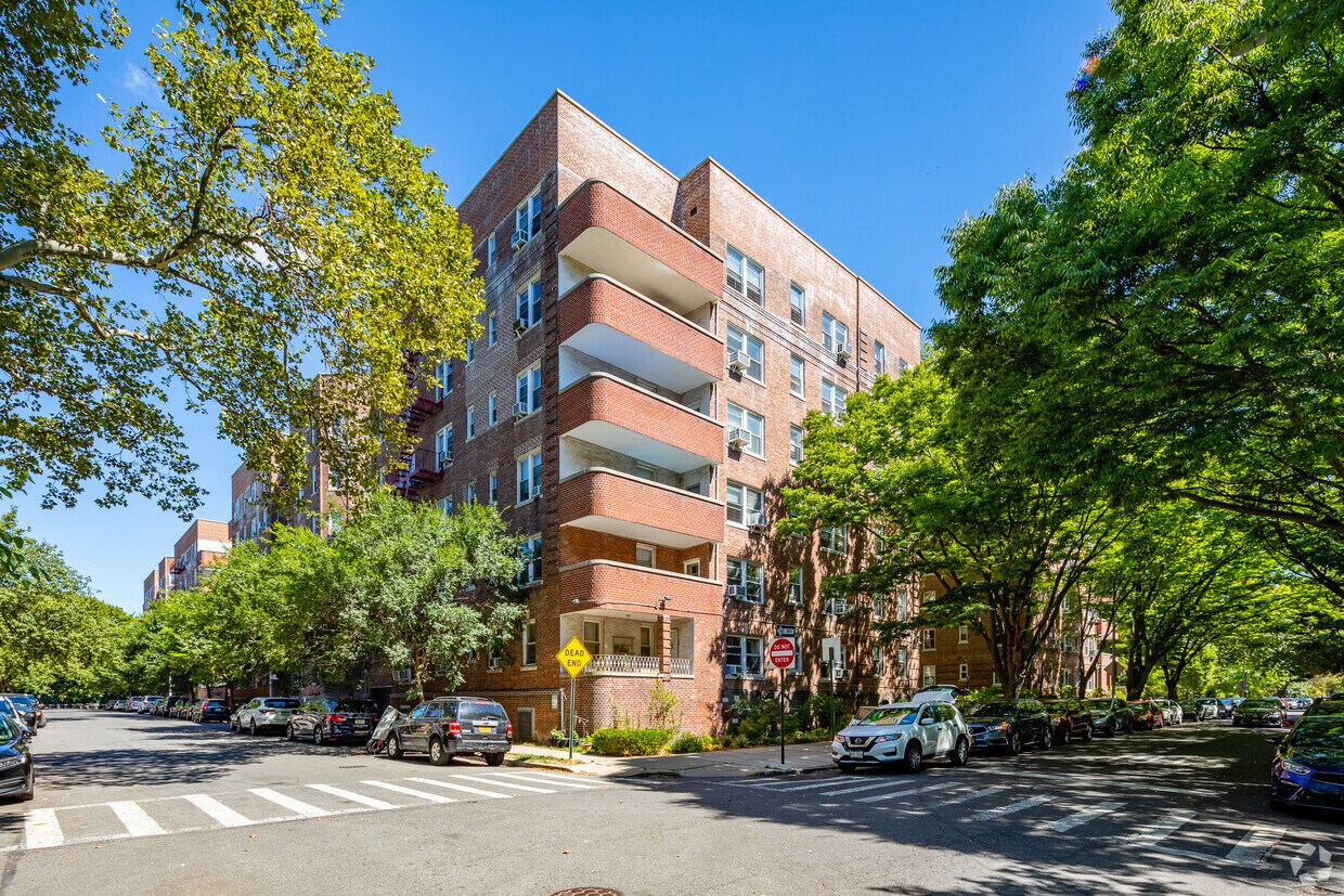 Terrace Gardens Plaza - 915-920 E 17th St Brooklyn, NY - Apartments for ...