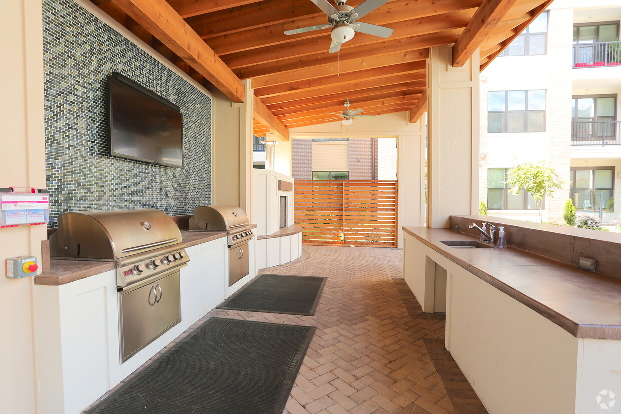 Reserve Decatur Apartments - 2600 Milscott Dr Decatur, GA 30033 ...