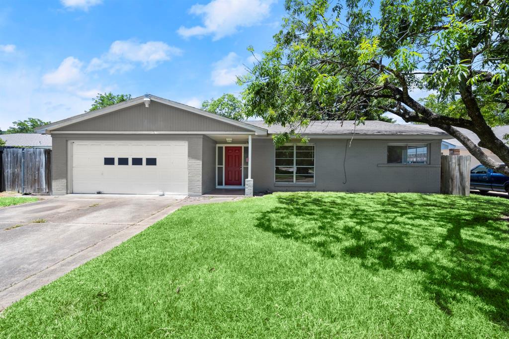 1002 Beaver Bend Rd, Houston, TX 77088 - House Rental in Houston, TX ...