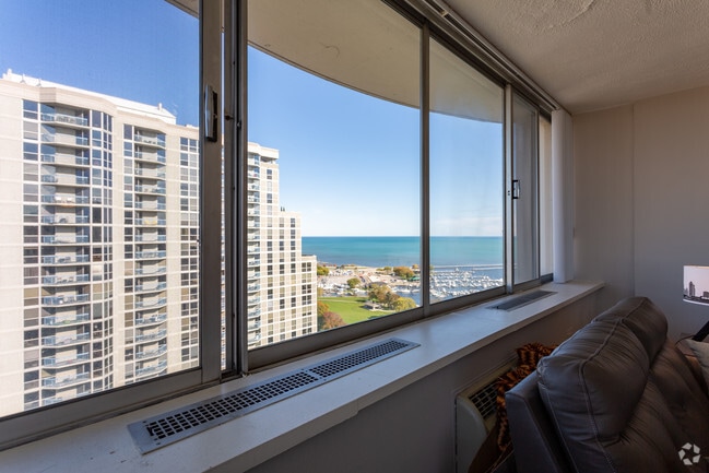 Prospect Tower Apartments - Milwaukee, WI | Apartments.com