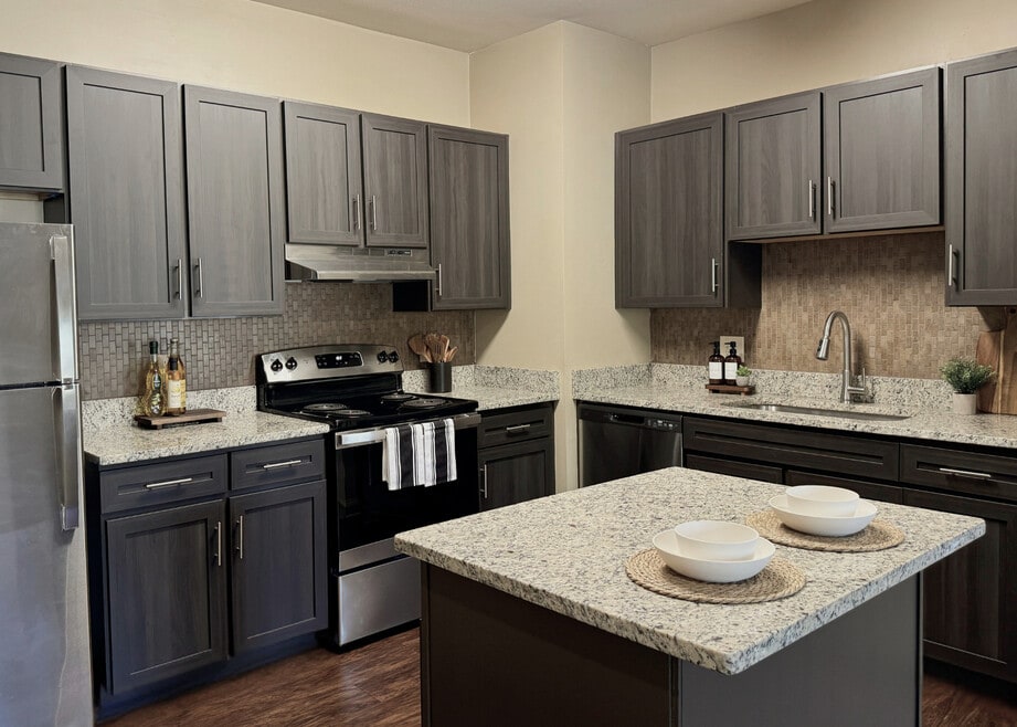 Apartments for Rent with Hardwood Floors Near Wind in the Oaks ...