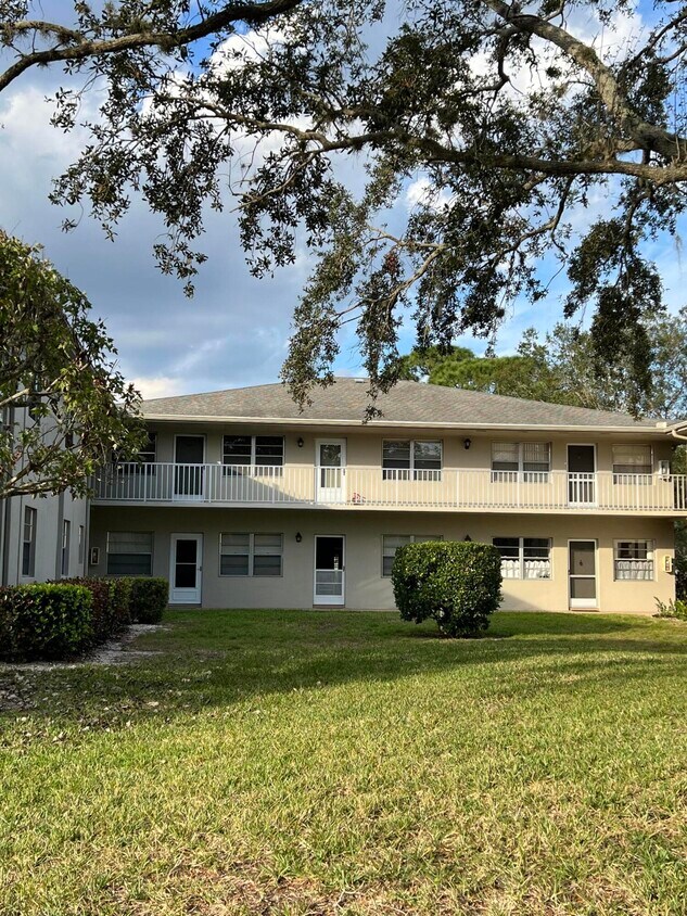 9 Lake Vista Trail Unit 204, Port Saint Lucie, FL 34952 - Condo for ...