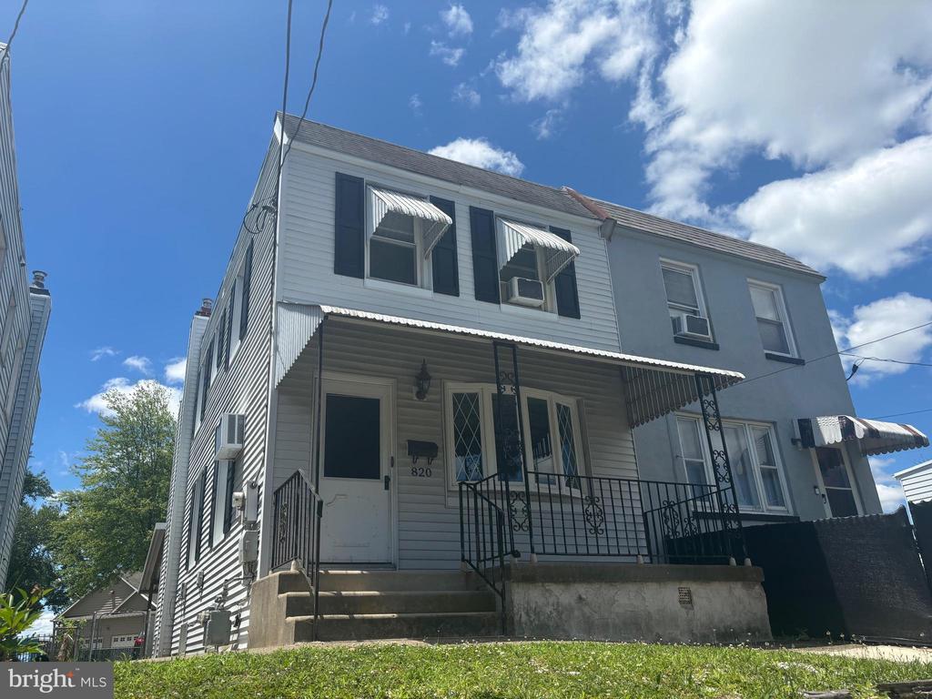 820 Pine St, Bristol, PA 19007 - House Rental in Bristol, PA ...