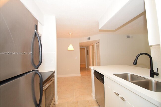 1237 SW 46th Ave Unit 813, Pompano Beach, FL 33069 - Condo for Rent in ...