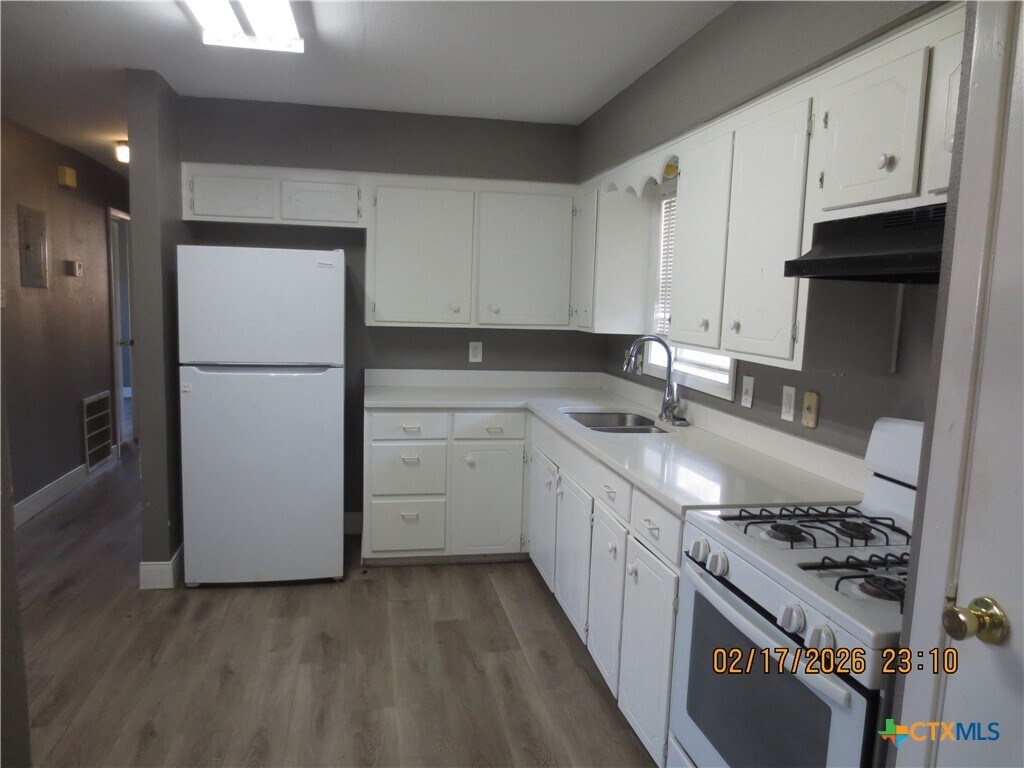 2003 E Mimosa Ave, Victoria, TX 77901 - House Rental in Victoria, TX ...