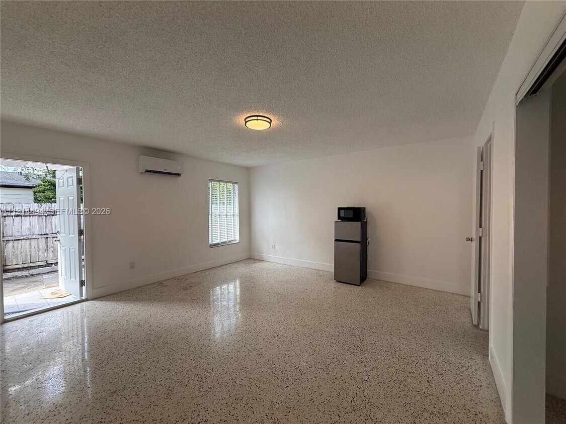 3144 Nw 29th St Unit 2, Miami, FL 33142 - Room for Rent in Miami, FL ...