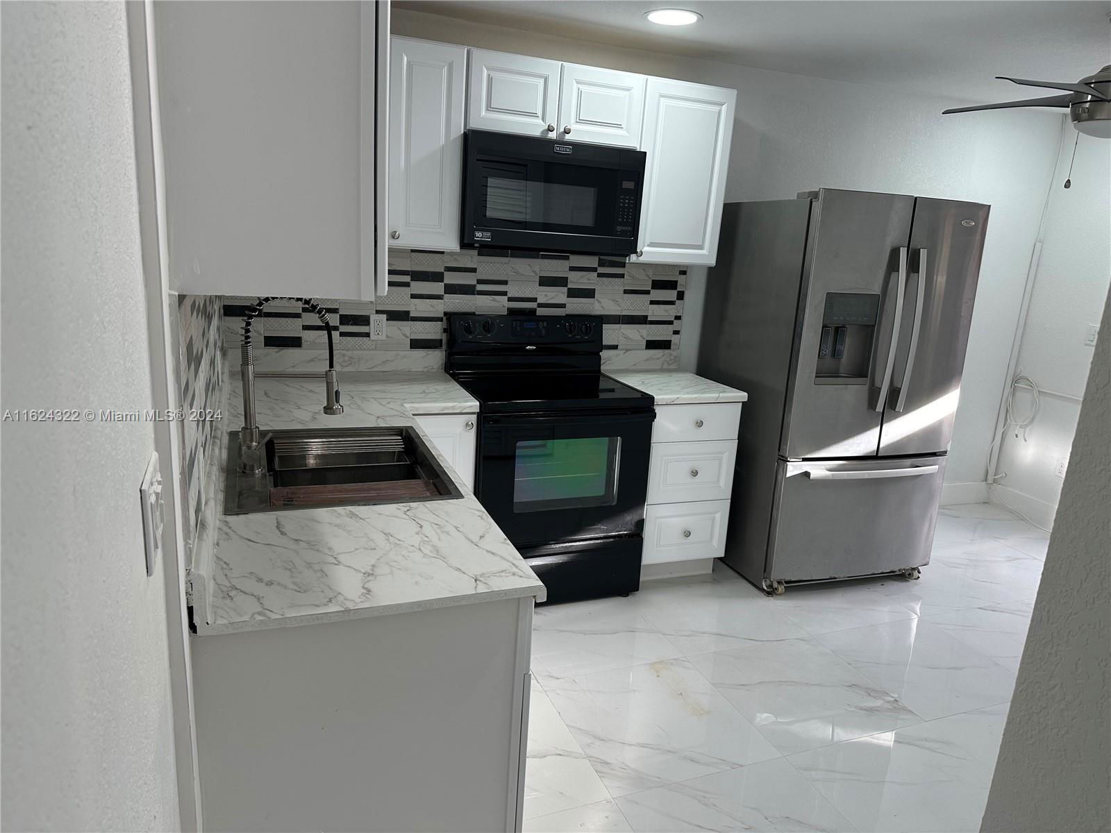 10532 Sw 22nd Ln, Miami, FL 33165 - House Rental in Miami, FL ...
