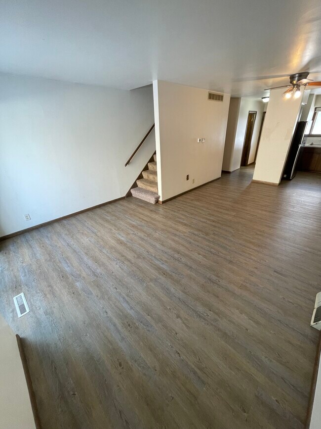 2602 Rice St Unit 2600, Stevens Point, WI 54481 - Apartments in Stevens ...