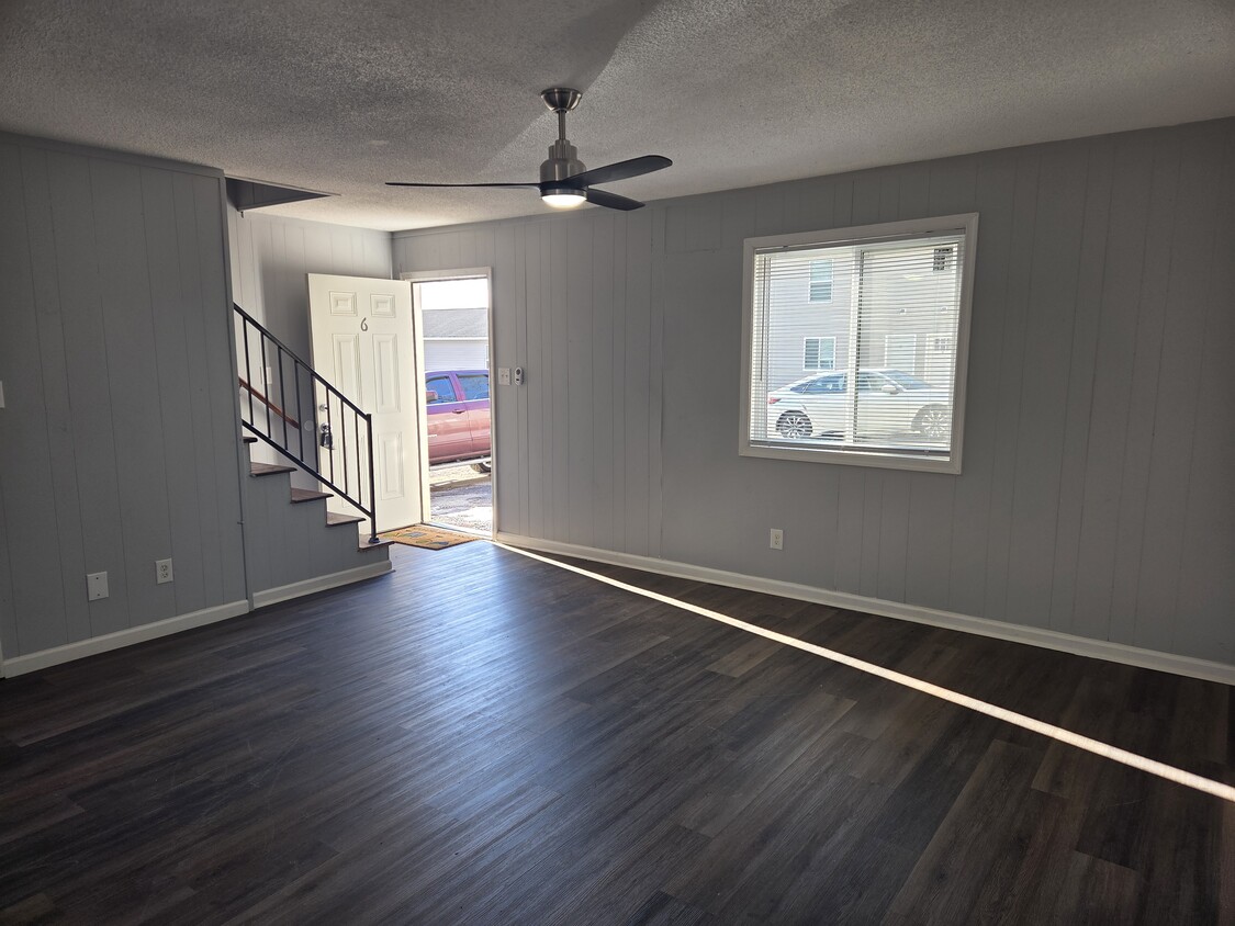 74-78 Halifax Dr, Collinsville, VA 24078 - 74-78 Halifax Dr ...