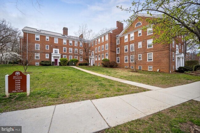 3470 39th St NW Unit A673, Washington, DC 20016 - Room for Rent in ...