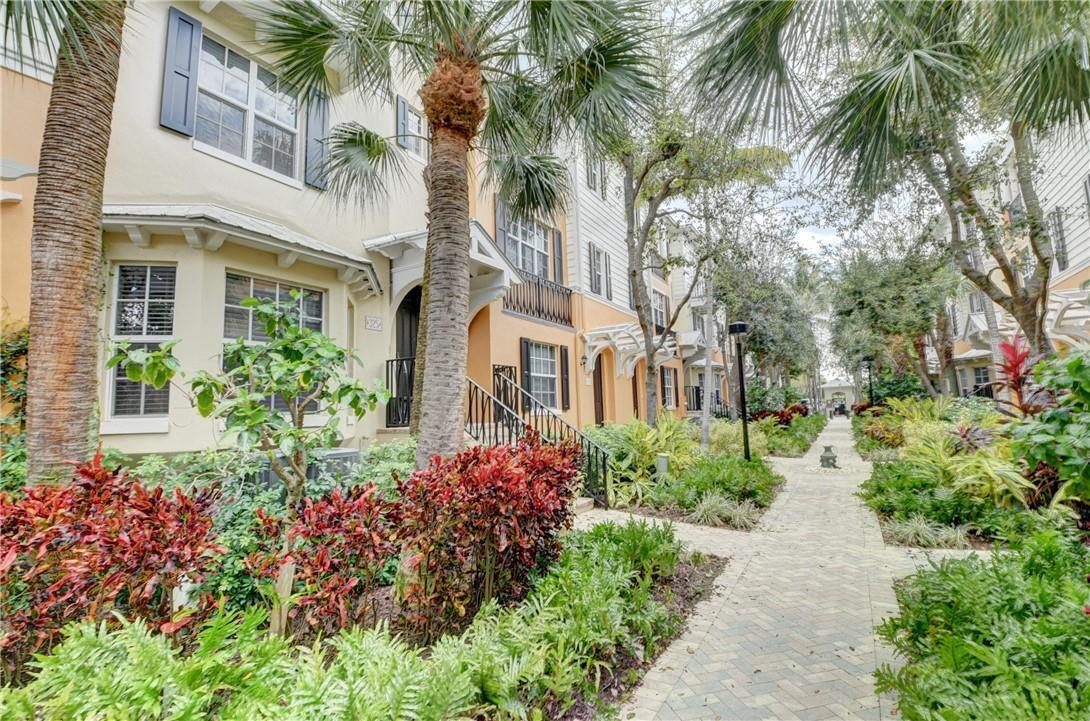 325 W Mallory Cir, Delray Beach, FL 33483 - Townhome Rentals in Delray ...