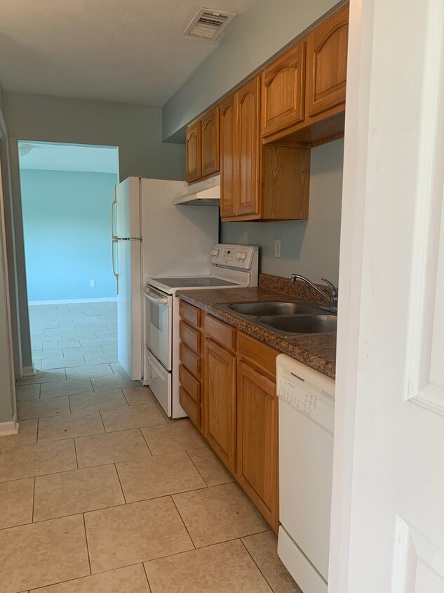 3135 SW 42nd Pl, Gainesville, FL 32608 - House Rental in Gainesville ...