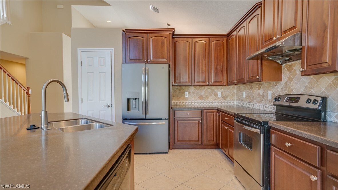 8708 Banyan Bay Blvd, Fort Myers, FL 33908 - House Rental in Fort Myers ...