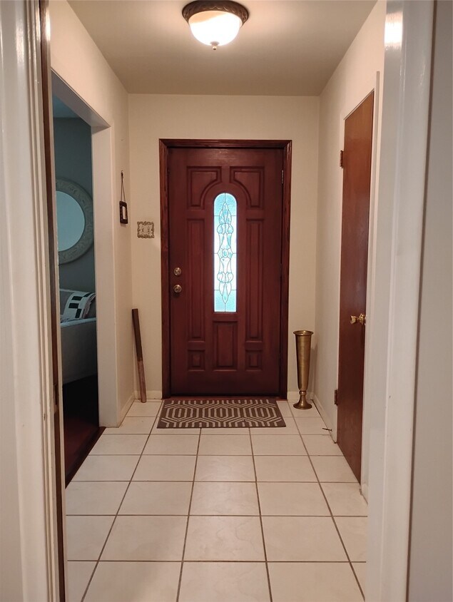 5431 Grape St, Houston, TX 77096 - House Rental in Houston, TX ...