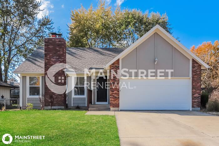 210 N Huntsman Blvd, Raymore, MO 64083 | Apartments.com