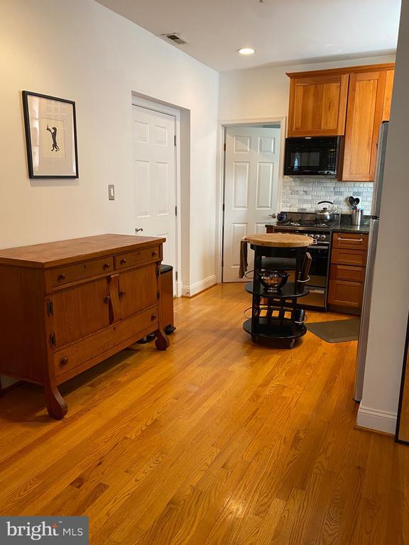 219 T St NE Unit 104, Washington, DC 20002 - Room for Rent in ...