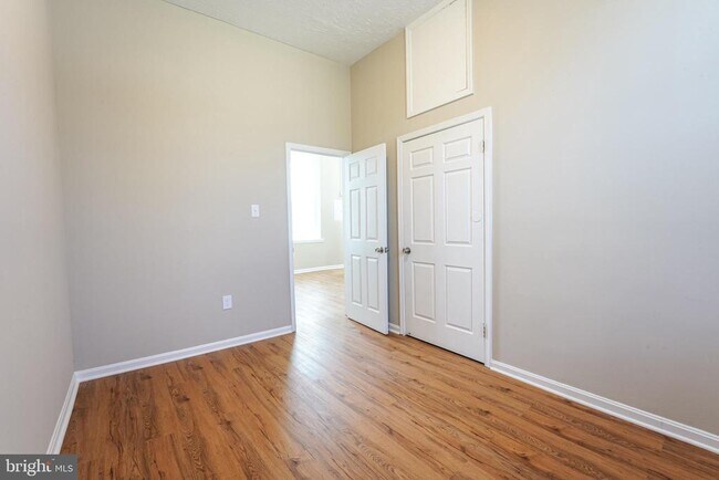 3105 Shawnee Dr Unit 2, Winchester, VA 22601 - Room for Rent in ...