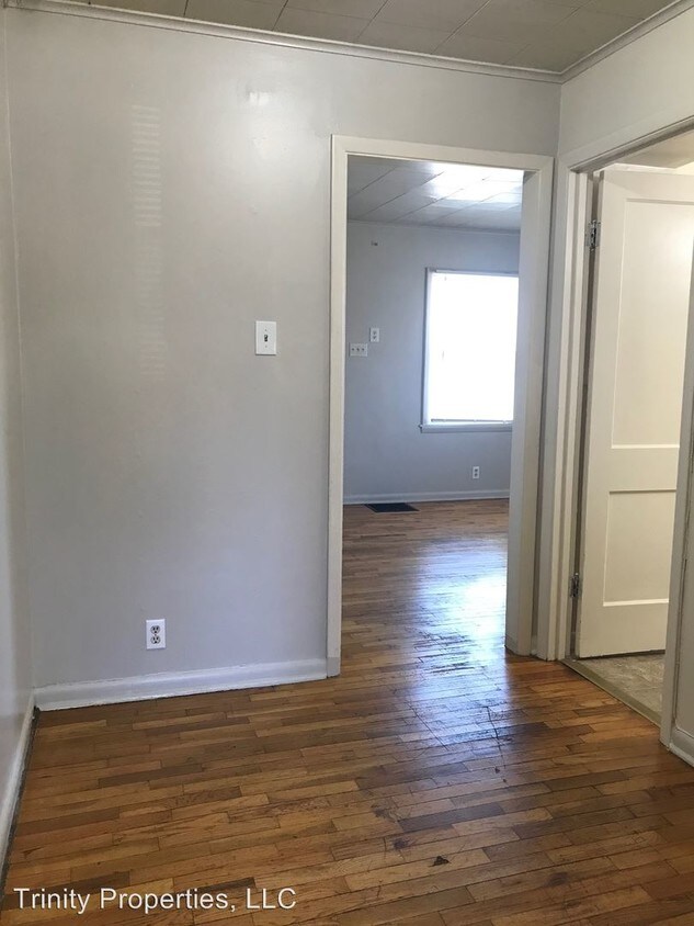 2632 SE Adams St, Topeka, KS 66605 - Room for Rent in Topeka, KS ...