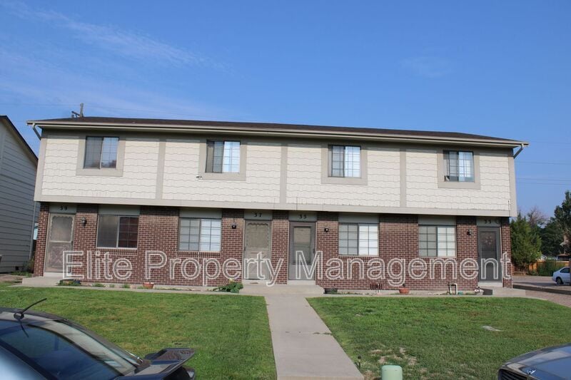 35 Castle Royal Dr, Pueblo, CO 81005 - Condo for Rent in Pueblo, CO ...
