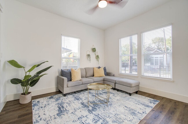 Corporate Housing in Northside Village, Houston | Apartments.com