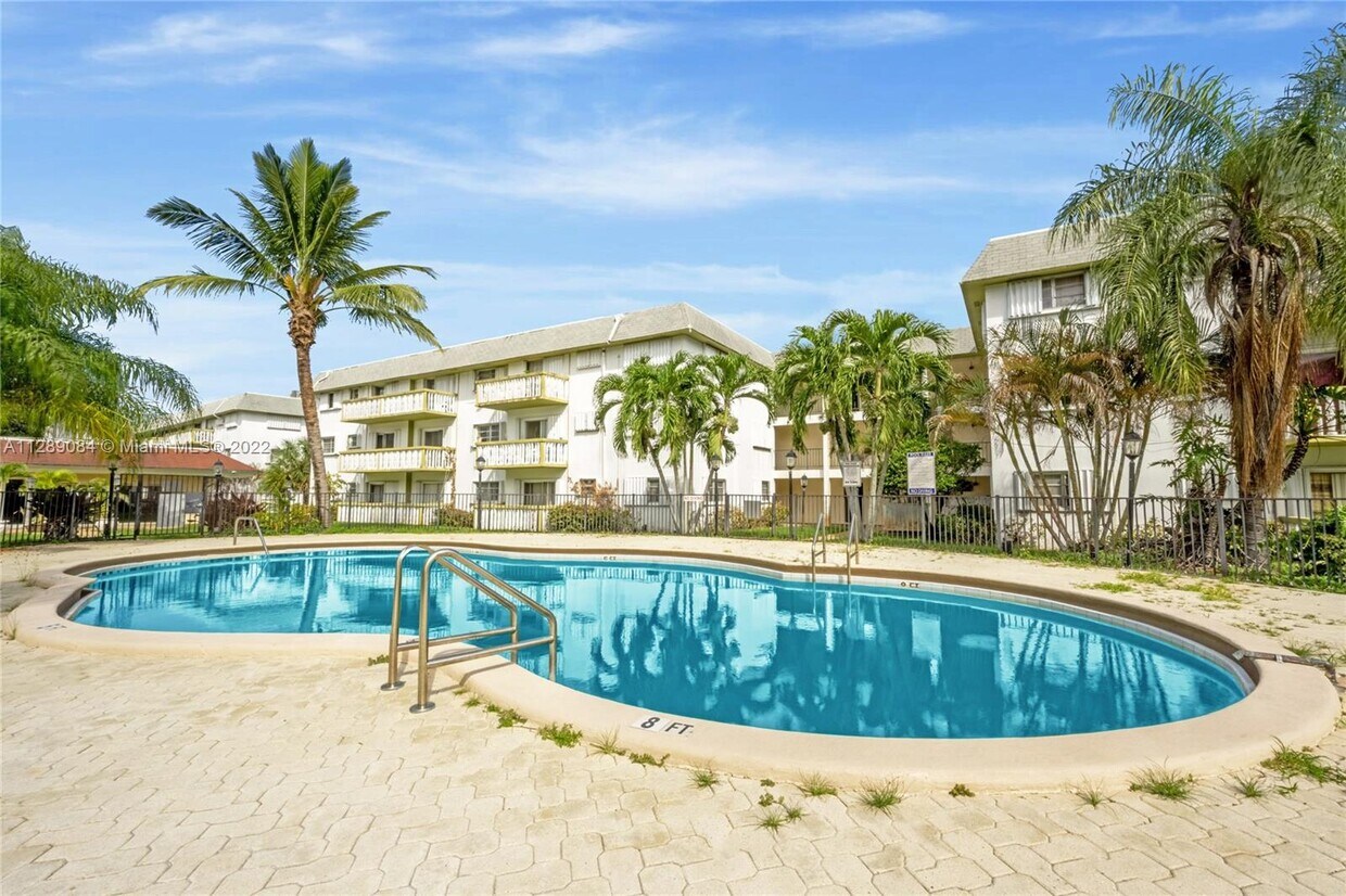 15225 NE 6th Ave Unit B201, Miami, FL 33162 - Condo for Rent in Miami ...