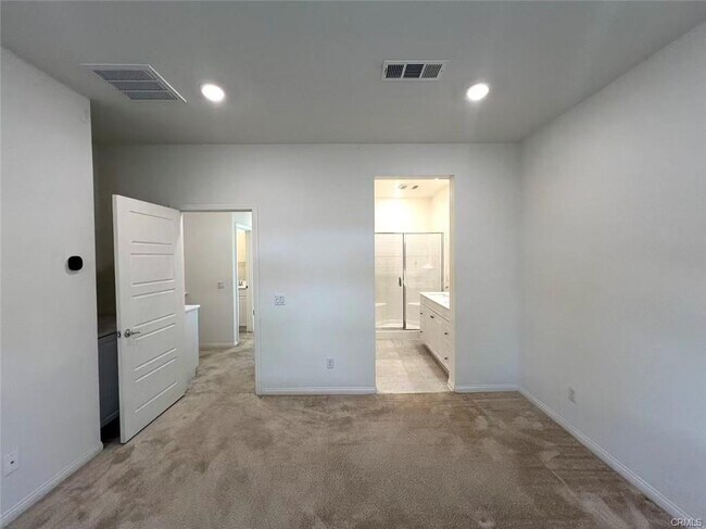 231 Steely Apartment | University of San Francisco | Off-Campus Housing ...