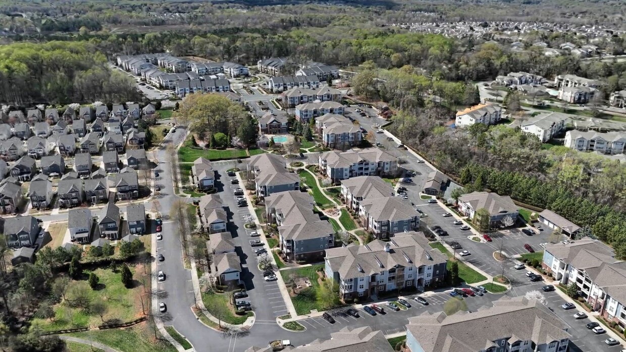 Residences at Brookline - 8816 Aspinwall Dr Charlotte, NC 28216 ...