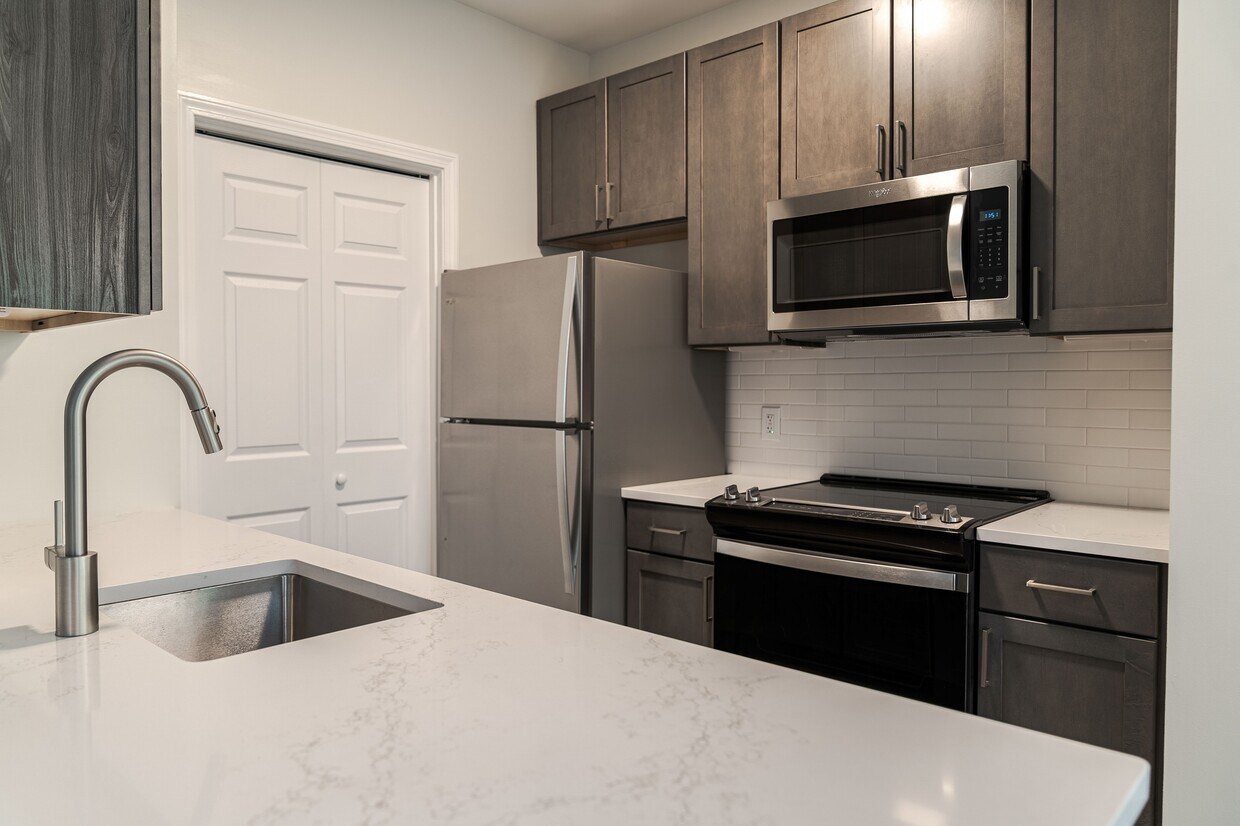 The Ridge - Apartments in Waltham, MA | Apartments.com