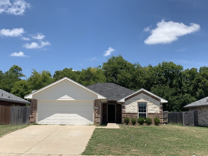 278 Meadowcrest Dr, Terrell, TX 75160 - House Rental in Terrell, TX ...