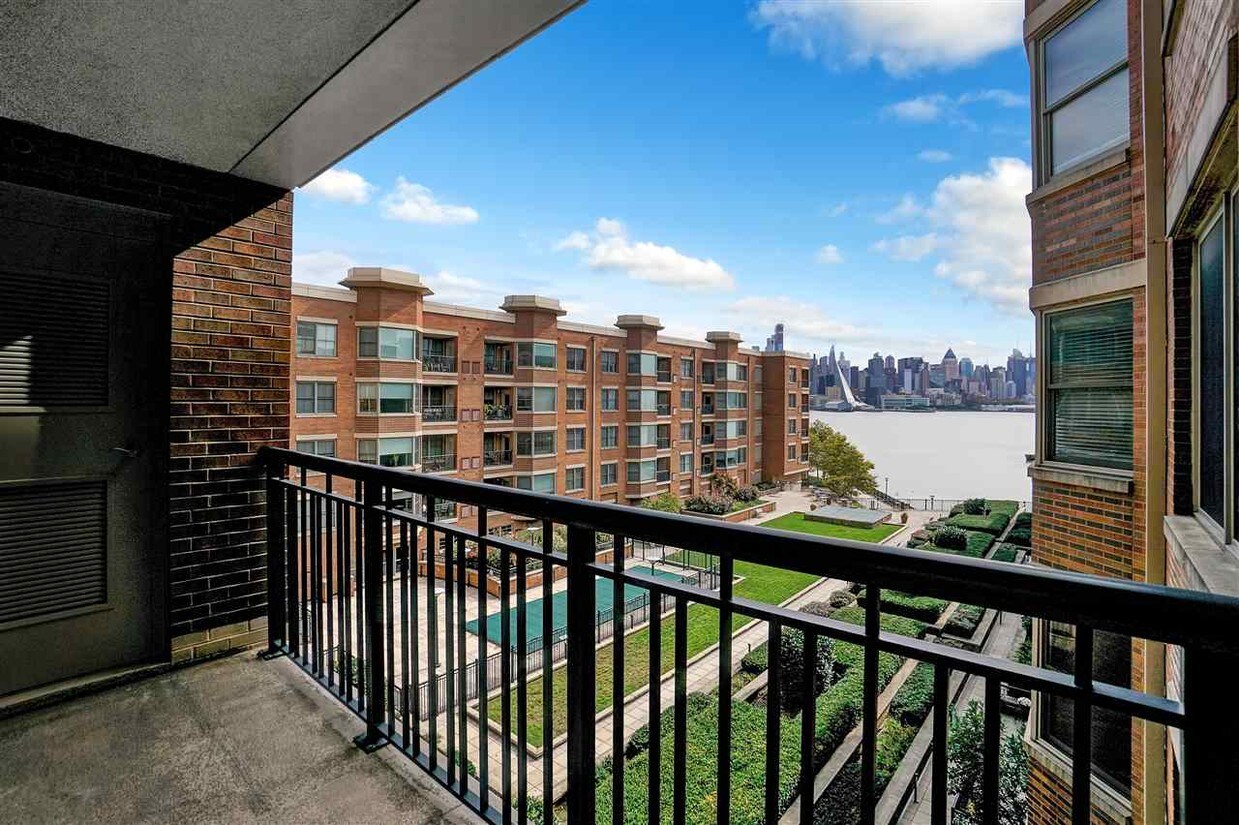 22 Ave at Port Imperial Unit 422, West New York, NJ 07093 - Condo for ...