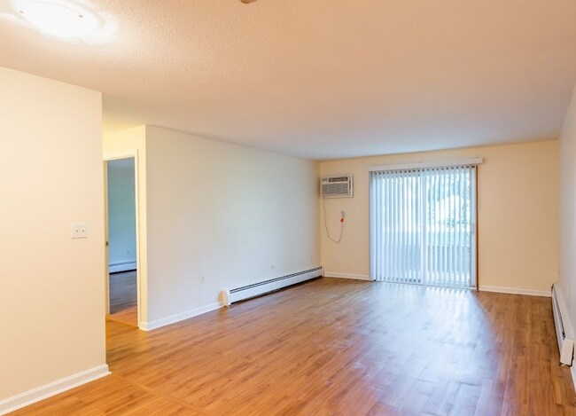 Warden Place - Apartments in Saugus, MA | Apartments.com