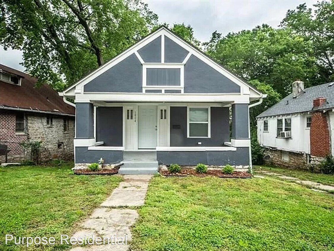 1804 E 48th St, Kansas City, MO 64130 - House Rental in Kansas City, MO ...