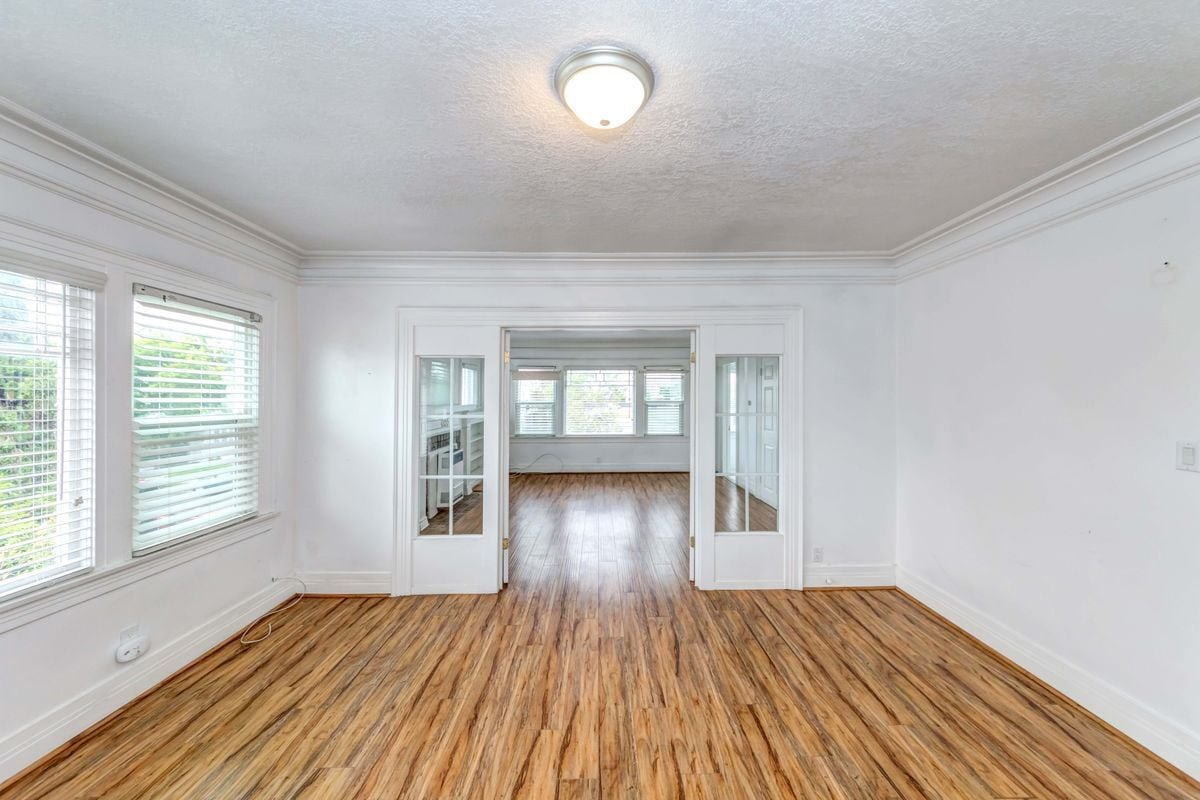 1308 S Van Ness Ave, Los Angeles, CA 90019 | Apartments.com