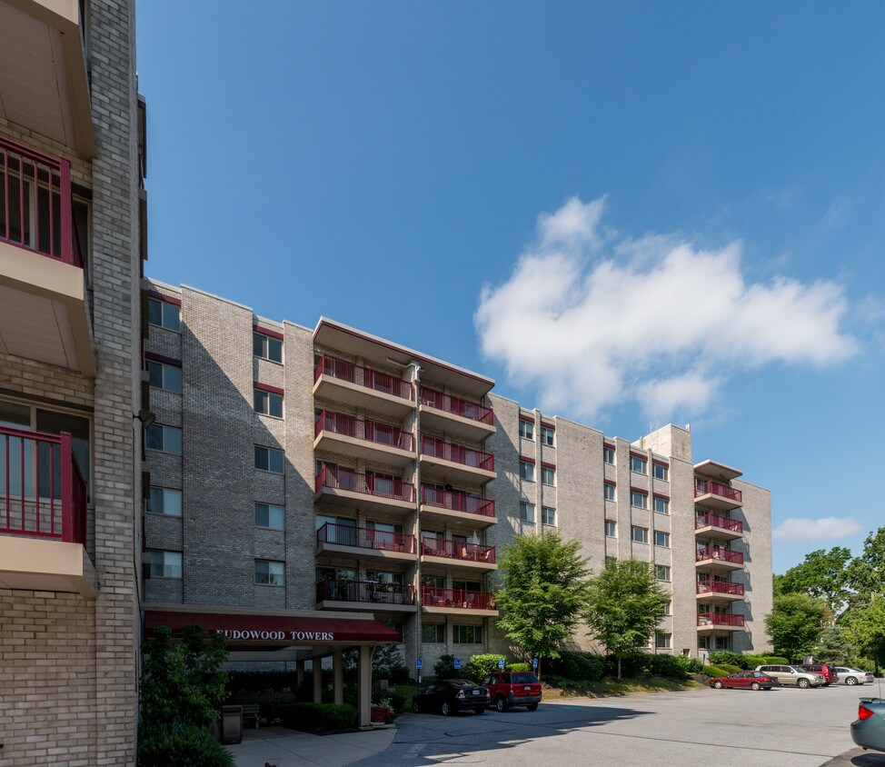 Eudowood Towers Apartments - Towson, MD | Apartments.com