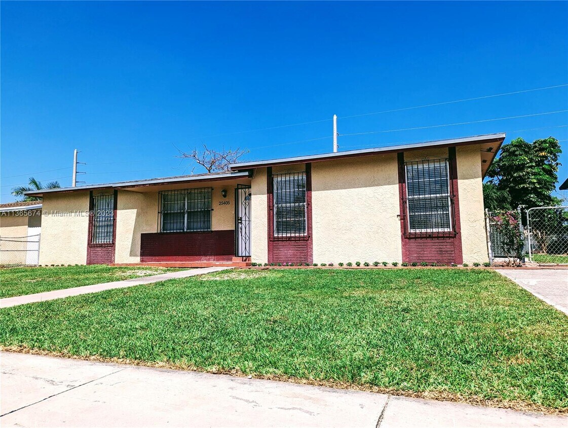 25405 SW 127th Ct, Homestead, FL 33032 - House Rental in Homestead, FL ...