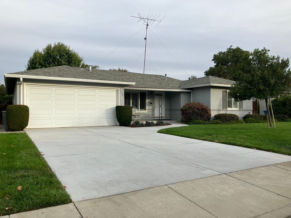 390 Bundy Ave, San Jose, CA 95117 - House Rental in San Jose, CA ...