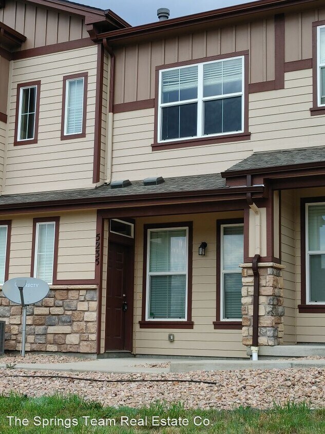 5235 Prominence Point, Colorado Springs, CO 80923 - House Rental in ...