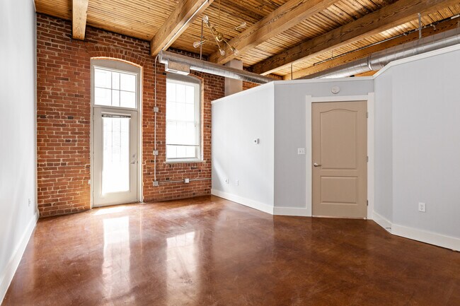 55 S Harding St Unit 210, Indianapolis, IN 46222 - Condo for Rent in ...