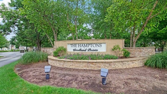 Exciting The Hamptons At Woodland Pointe Images