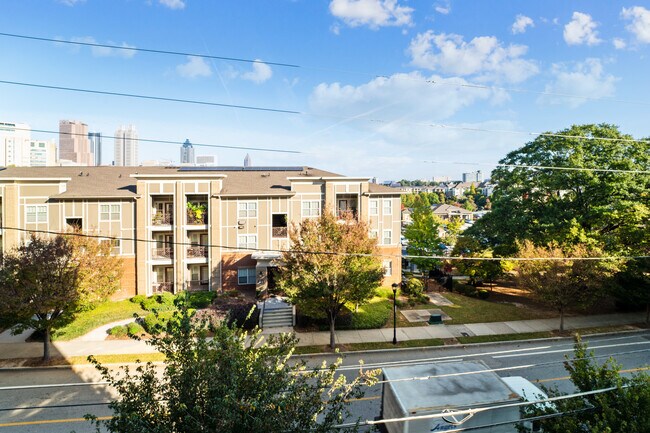 Pencil Factory Flats Apartments - 349 Decatur St SE Atlanta, GA ...