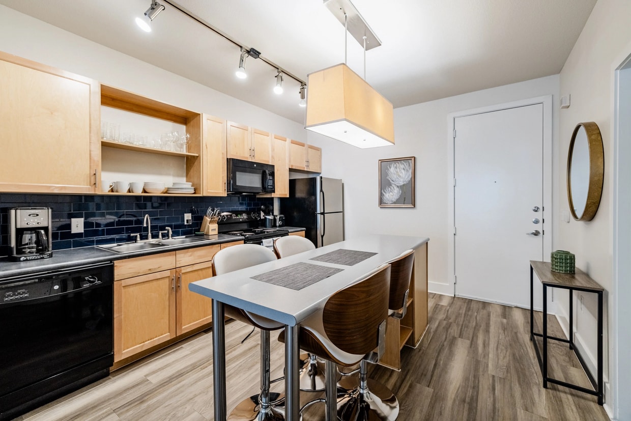 Bridge at Midtown Commons - 810 W St Johns Ave Austin, TX 78752 ...