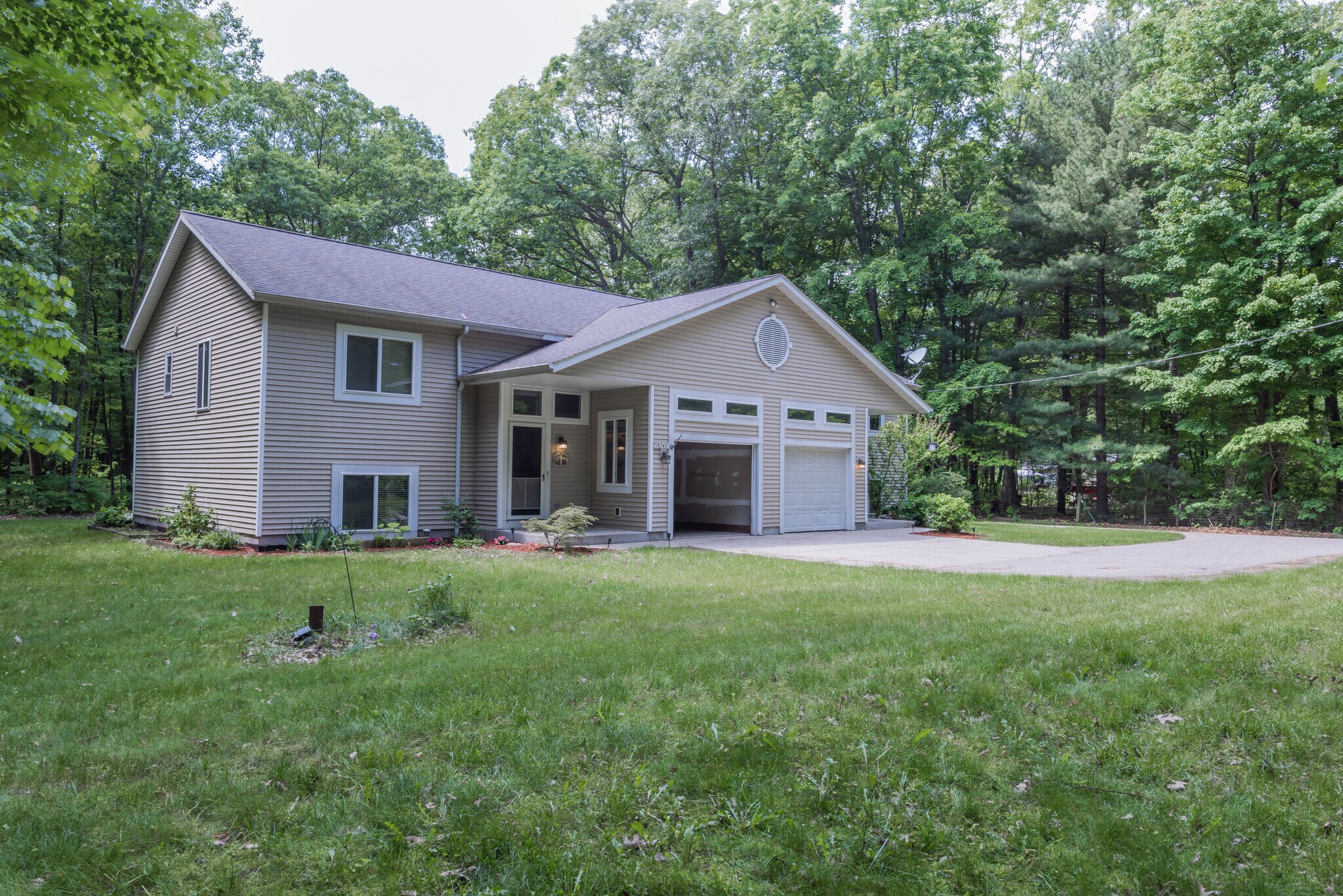 18743 144th Ave, Spring Lake, MI 49456 - House Rental in Spring Lake ...